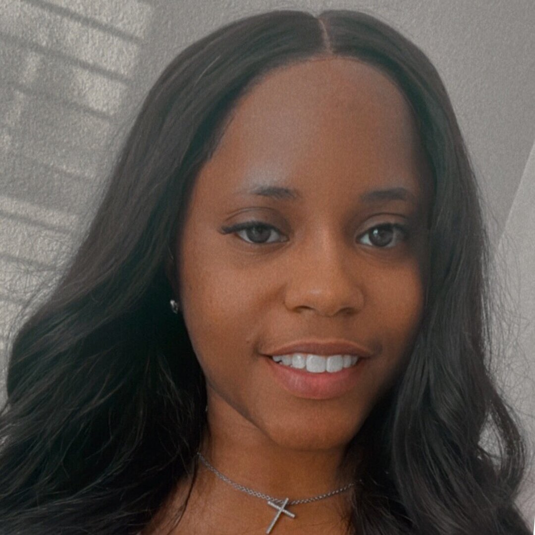 Book Services in Houston, TX with Sharey